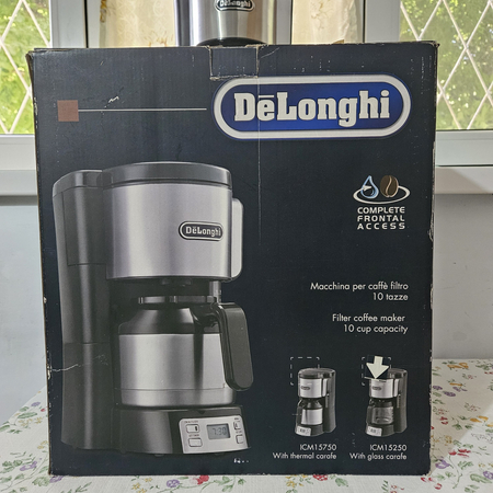 Кофеварка капельная  DELONGHI в отличном состоянии