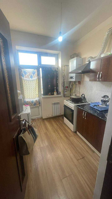 3 xonali kvartira sotiladi. e'lon id: 256229