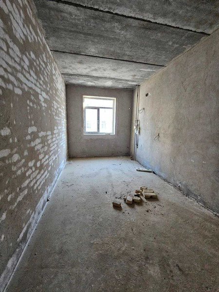 2 xonali 65m² 2-qavat uy sotiladi