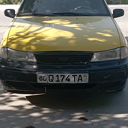 Nexia 1 2006 sotiladi