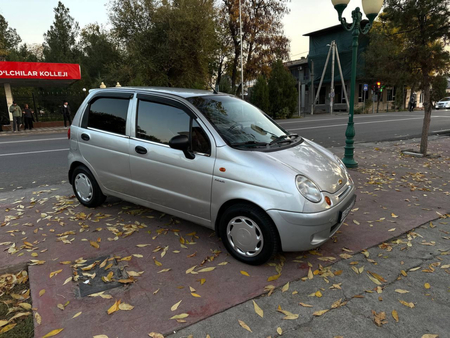 Продаётся Chevrolet Matiz  2010 года автомат