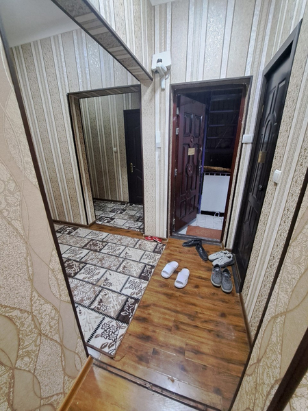 Chilonzor 24 3xonali uyimni sotaman Srochna