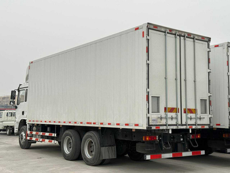 SHACMAN L3000 Pro 7.5m 9m ham bor nalichida hamasi.