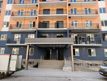 3 xona /4 etaj /16  qavatli - 71 kvadrat - Musaffo maskan