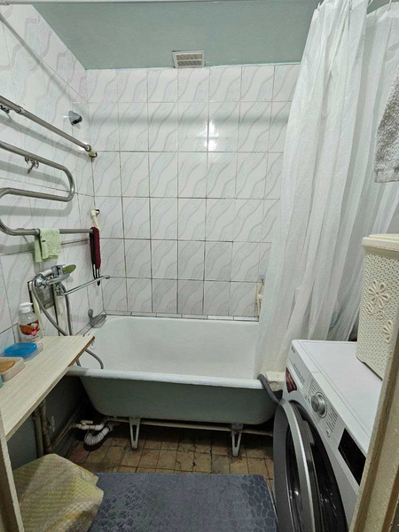 Срочно продам 2х ком квартиру на куйлюке 4 ор-р метро Киет &