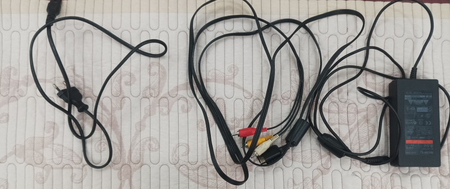 PlayStation 2 slim в хорошем состоянии