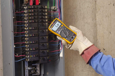 Цифровой мультиметр Fluke 117