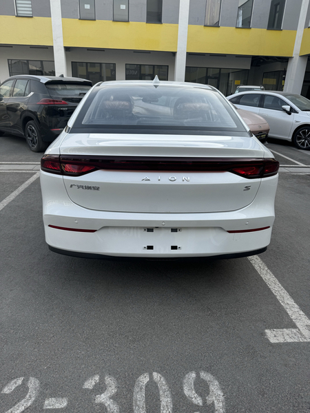 Gac Aion s 580 sotuvda tayyor