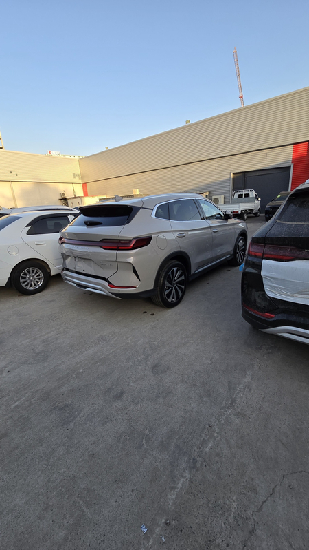 Chempion BYD. 605km. LEAPMOTOR o'rniga
