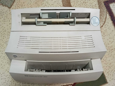 Принтер Laser Jet 1100