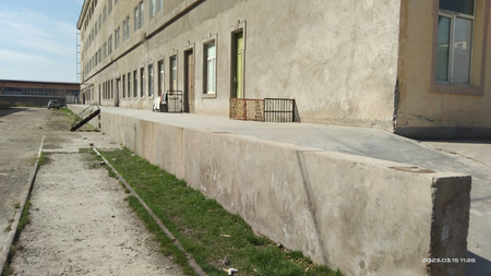 Продам базу в Янгиюле  под фарм, швейку, кондитерскую, таможенный скл.