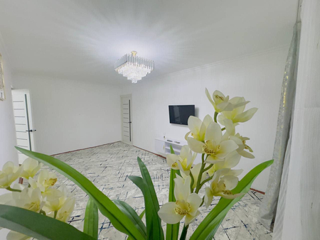 Срочно продается 2х комнатная Чиланзар 24кв_С мебелью и техникой_48м²