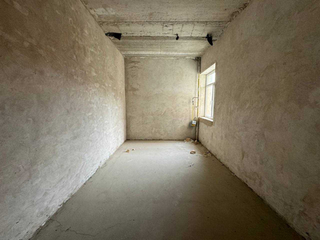 3 xonali 100m² 7-qavat uy sotiladi