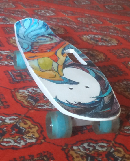 Sketbord sotiladi
