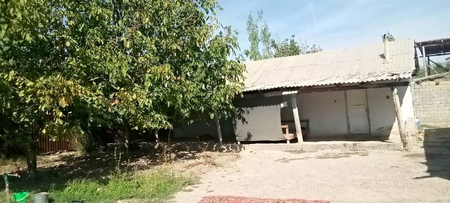 Продаётся участок в Бостанлыкском районе