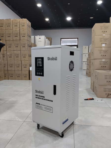 Stablizator стаблизатор оптвый  Optom narxda 30 KVA LATERNI 220V 3%