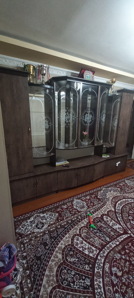 Mebel sotiladi holati yaxshi