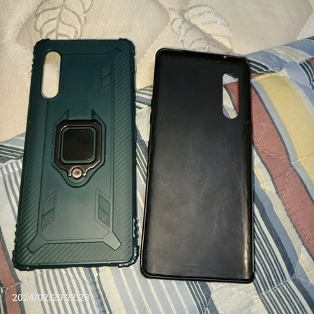 LG vilvet 5g изумруд в хорошем состояние привезён с кореи