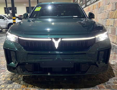 Voyah Free Apollo tech 4WD restyled