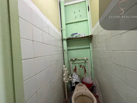 Срочно продаётся 2 комната на 9 этаже в доль дороги октябрске