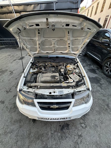 Nexia 1.6 lyuks konditsioner kraskasi yoq 49.000 yurgan