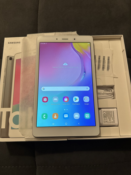 Планшет SAMSUNG Galaxy Tab A