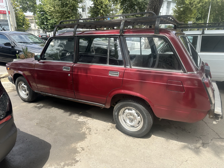 ВАЗ 2104. Сотилади.