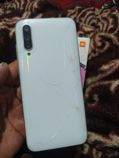 Xiaomi 9Lite 6/128gb