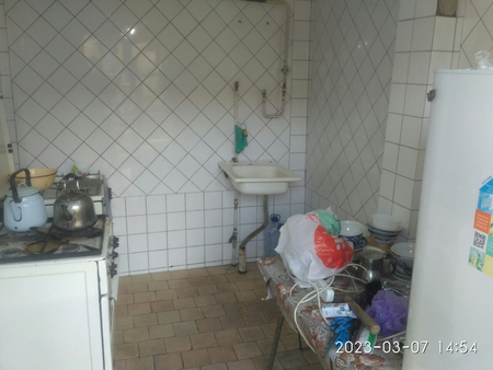 Камолон масжид ховли 2 хонаси берилади 200$