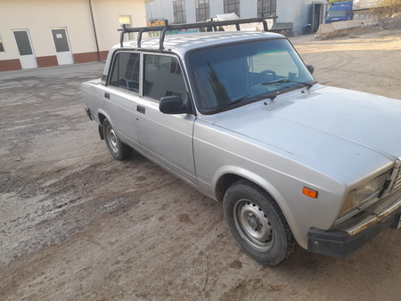 Vaz 2107 seriy 2012 yil