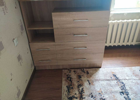 Продам двуспальную кровать с матрасом, отличного качество