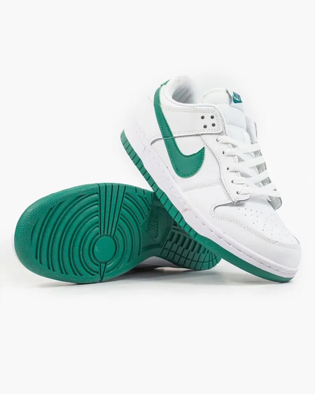 Nike dunk low malachite