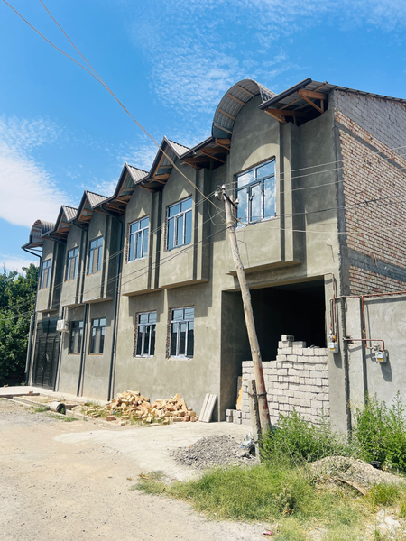 Участка сотилади каробка Через Банк Бор