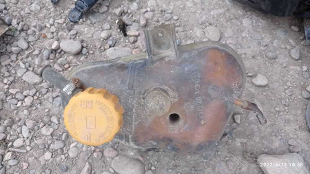 Bmw E28 zapchastlari sotiladi faqat rasmdagilar