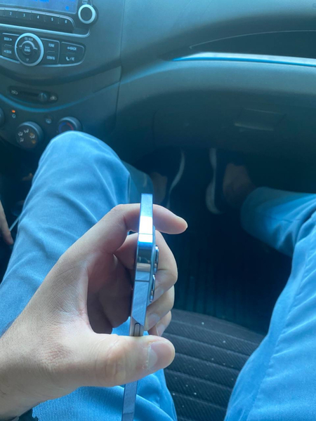 Iphone 13 pro max blue
