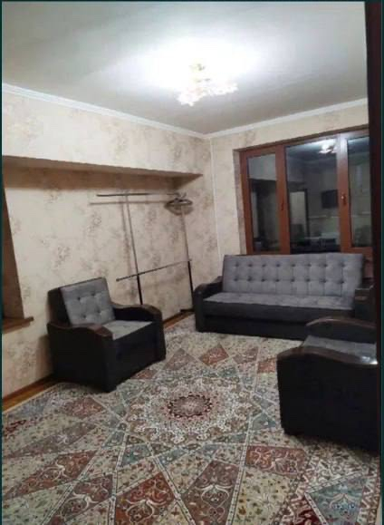 Продаётся 1/3/4 на Ц-5 ор р Метро Минор