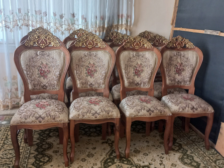 Продам стол стул