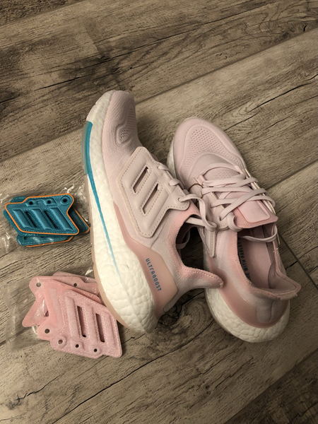 Adidas женские кроссовки