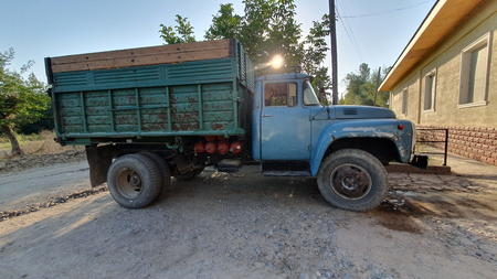 Zil 130 holati juda zo‘r
