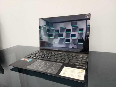 Asus zenbook 14x Oled