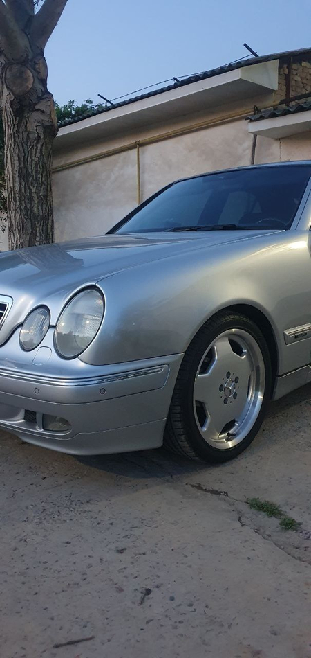 Mercedess Benz W210