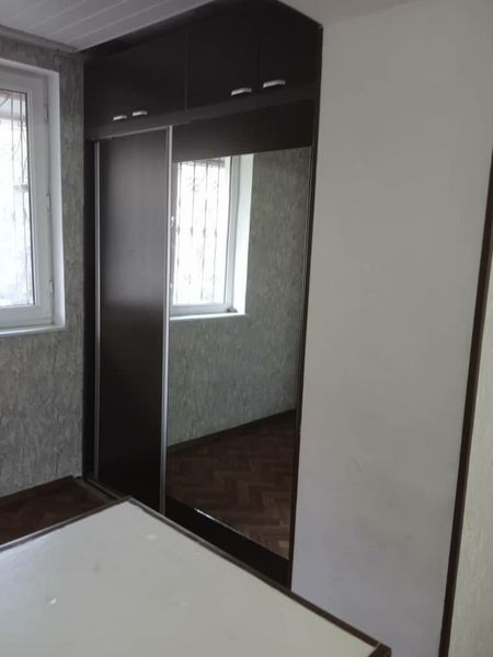 Prodaja srochno Chilonzor 23 kv 1 xona 2*6 balkon