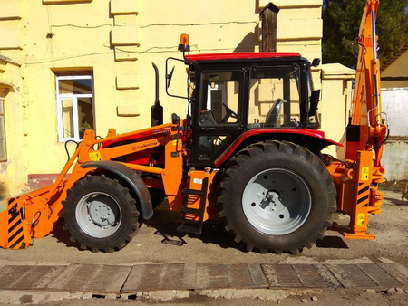 Экскаватор-погрузчик Амкодор 702ем-03  2021г.в. 500 млн (с НДС 15%)
