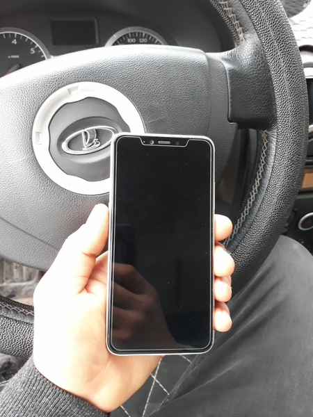 Telefon sotiladi 4/64