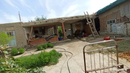 Hovli sotiladi kelishamiz