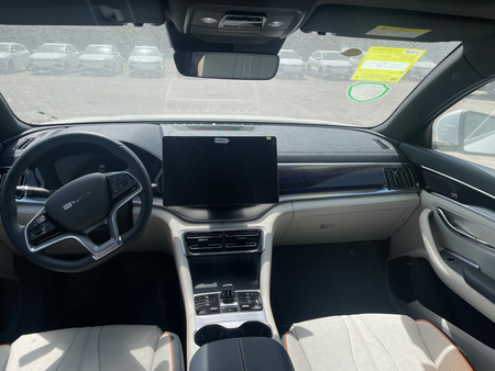 BYD Chempion 605