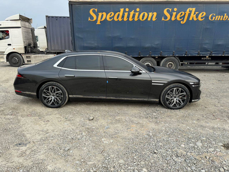 Genesis g90. Full3.5 mator. 2024.  Mokriy.