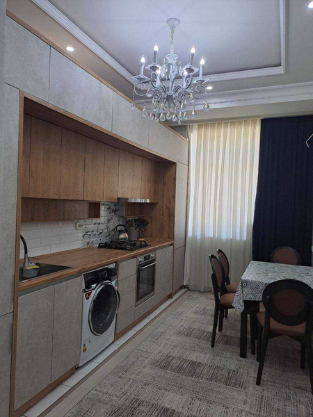 !Парисен Яккасаройда 3-хонали 90м2 евро хонадон сотилади