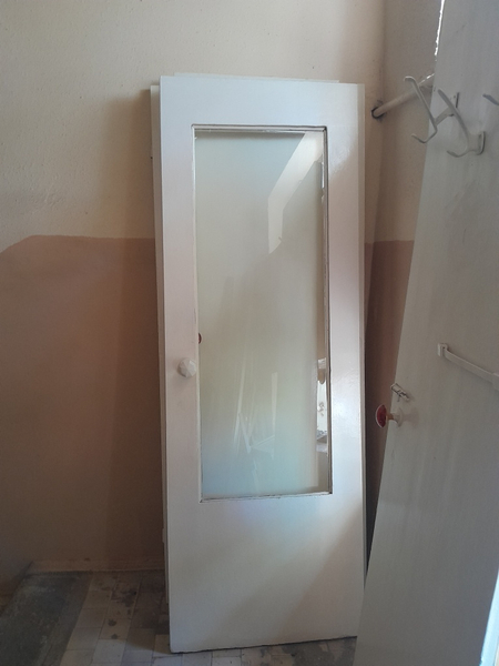 Продаются двери 4 шт