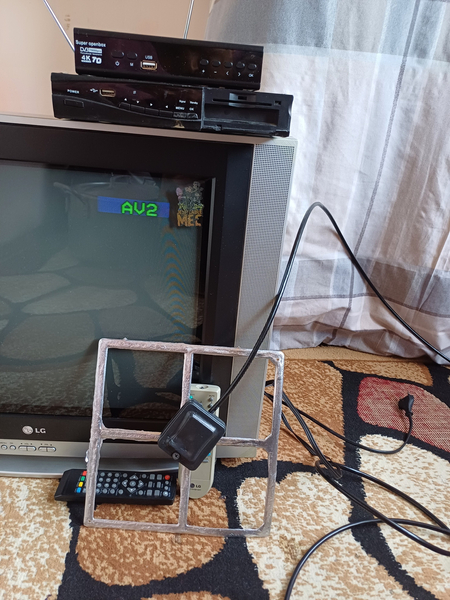 Telvizor LG  54 ekran